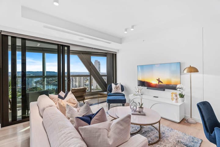 2 Bed Hinterland View At Jewel Beachfront - Surfers Paradise