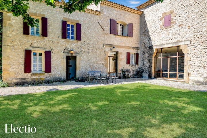 Petite Bastide I Domaine Tour Campanets - Rognes
