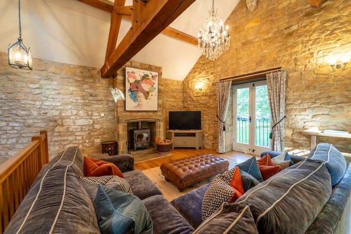 Dog Friendly And Characterful Cottage - The Mill - Broadway