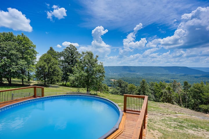 Serene Trenton Home W/ Pool & Mountain Views! - Cloudland Canyon State Park, Rising Fawn