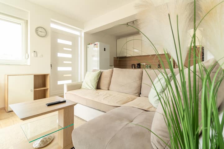 A-23347-a Appartement De Deux Chambres Avec La - Sukošan