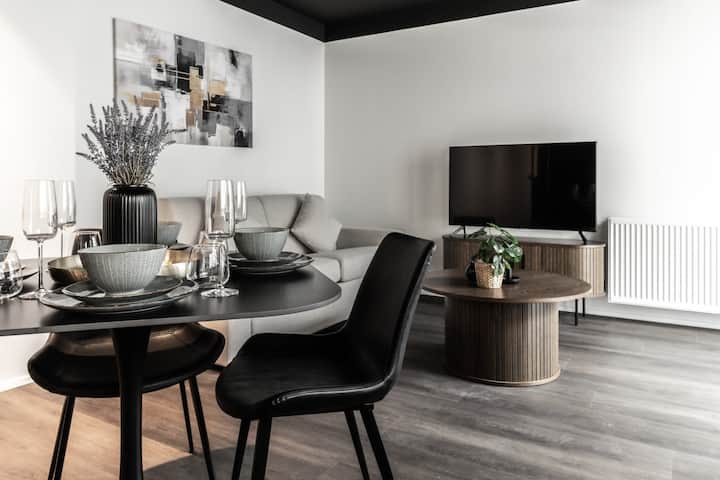 B2 - One Bedroom Apartment With Balcony - Reikiavik