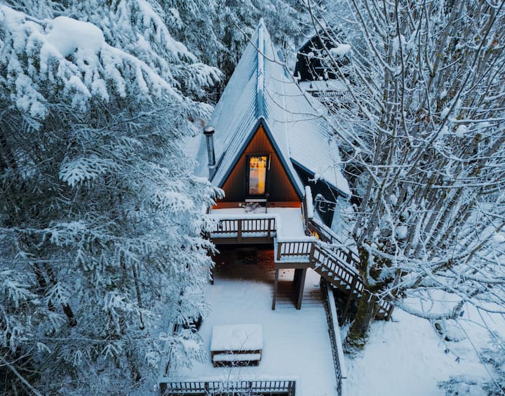 Stevens Pass 15m-whispering Timber By Stay In Nest - Skykomish, WA
