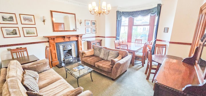Mystayinn Melrose Villa 11 Bedroom House - Loch Ness