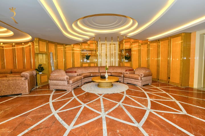 Penthouse 4br | Scenic Views & Expansive Comfort. - Abu Dhabi