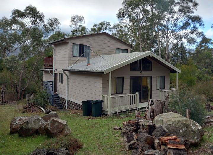 Grampians Trail Cottage - Halls Gap
