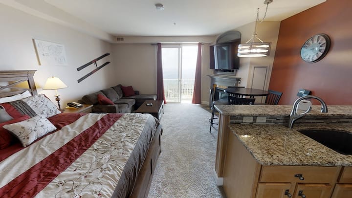 Warm & Welcoming Studio In Seneca - Kumbrabow State Forest, Huttonsville