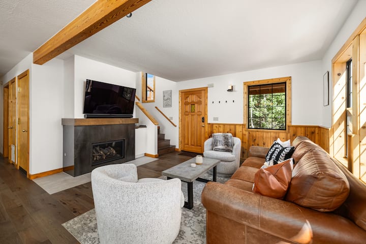 Close To Td Downhill Skiing W/ Hoa Amenity Access! - Truckee, CA