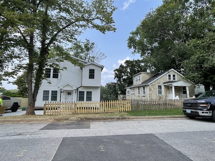 332/338 Judysplaces In Lansdowne, 2 Houses Combo - Baltimore, MD