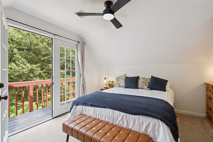 1/2 Mile To The Boat Ramp With Game Room! - Center Hill Lake, TN