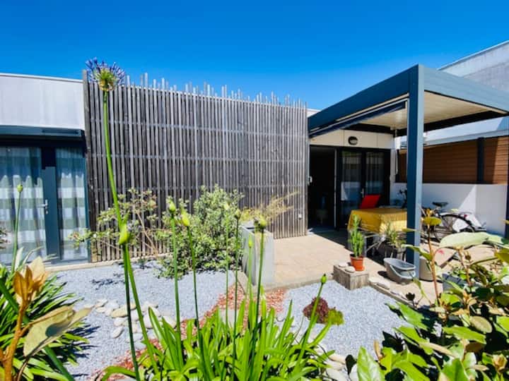 Maison Calme Avec Terrasse Et Jardin Plein Sud - La Rochelle