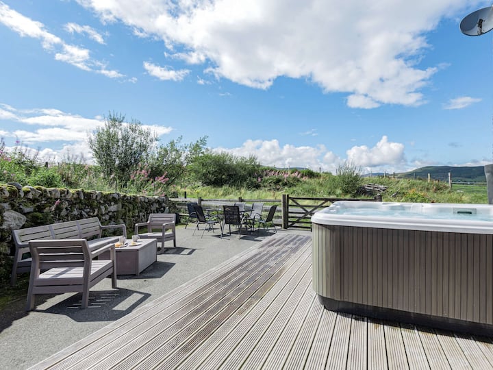 3 Bed In Bala (75914) - Bala
