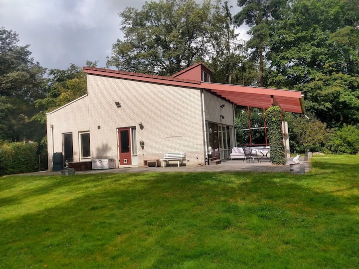 Maison De Vacances En Gueldre Dans Un Magnifique. - Lichtenvoorde
