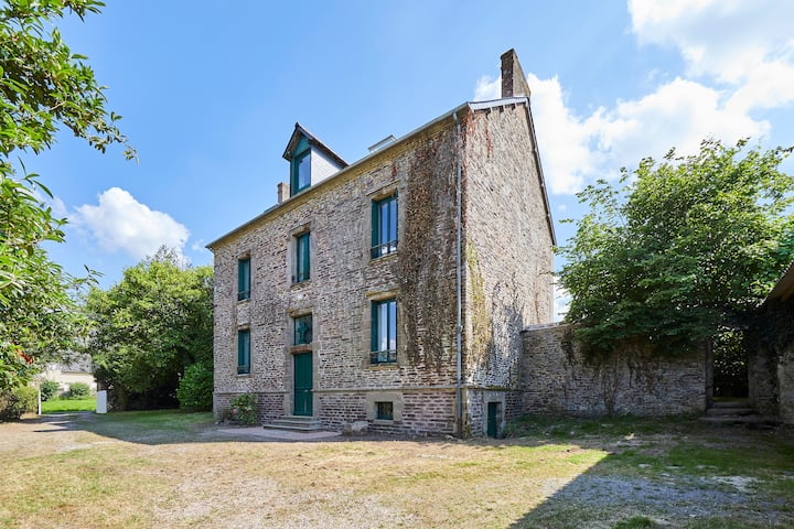 Le Logis Du Clergé - Grande Maison Pour 15p - Guichen