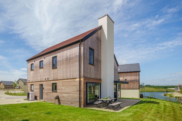 The Hide - Dorchester