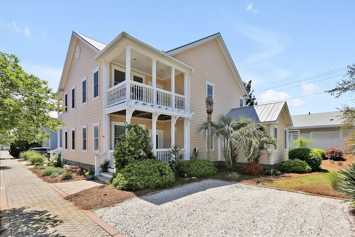 The Southport Peach - Southport, NC