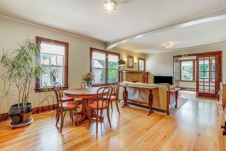Cozy Cheyenne Home W/ Yard < 1 Mi To Downtown! - Cheyenne, WY
