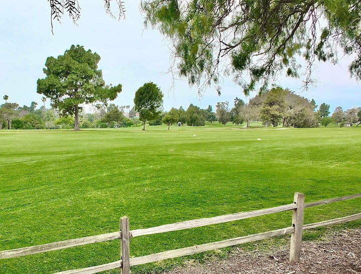 Greenbelt Guesthouse - Unlimited Peace & Privacy, - Seal Beach, CA