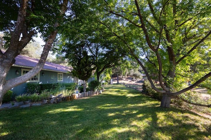 Moonrise Retreat, Spa, Near Yosemite & Bass Lake - Oakhurst