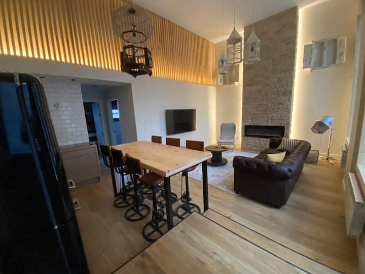 Cornelia Suites 03 - Santander