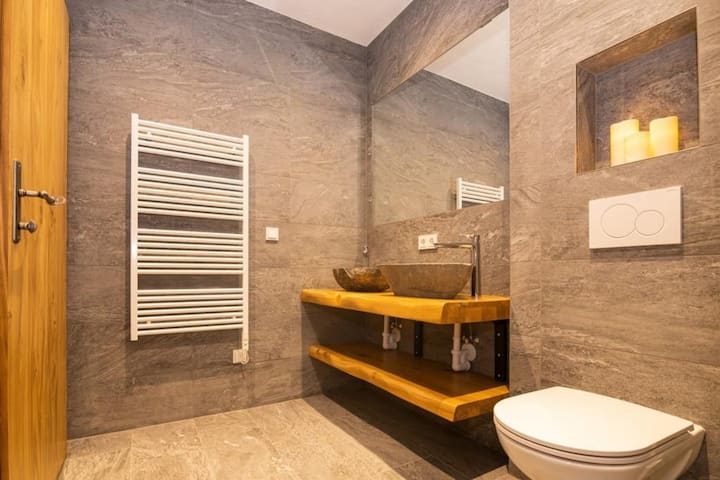 Falkensteinalm Friends Top 1+2 - Königsleiten