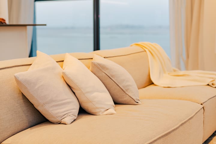 Voyage One Bedroom In Pixel Tower - Abu Dhabi