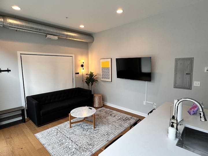 Sosuite | 1br Apt W/ Roofdeck - Philadelphia, PA