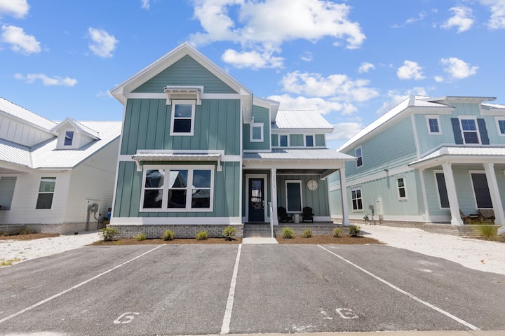 New Beach House In The Heart Of Orange Beach! Summ - Orange Beach, AL