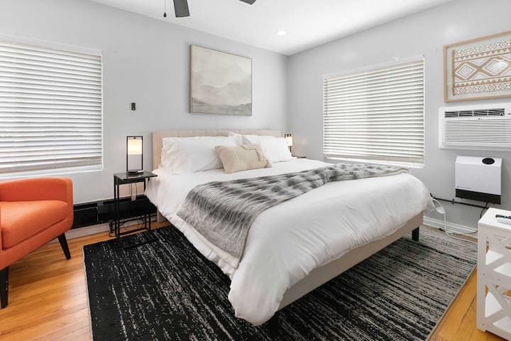 4br King Basecamp | Rooftop | Red Rocks & Denver F - Wheat Ridge, CO