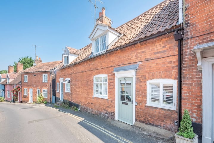 10 Angel Lane - A Stylish Cottage In Woodbridge - Suffolk