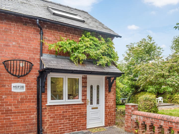 Meifod Coach House - Ruthin