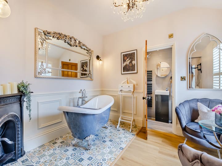 Jorvik Villas - York