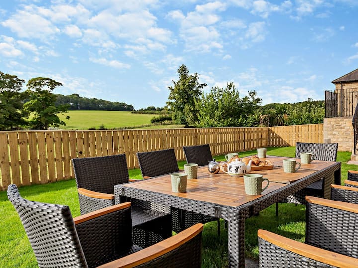 4 Bed In Byers Green (95189) - Northumberland