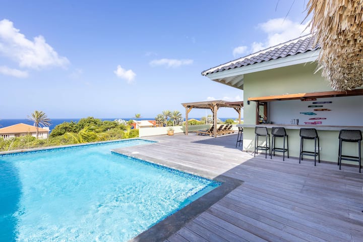 Luxury Villa | Gosa Di Bida I Private Pool - Curaçao