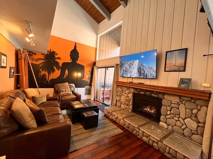 Cozy Studio/loft, Walk To Trails, No Service Fee - Mammoth Mountain, CA