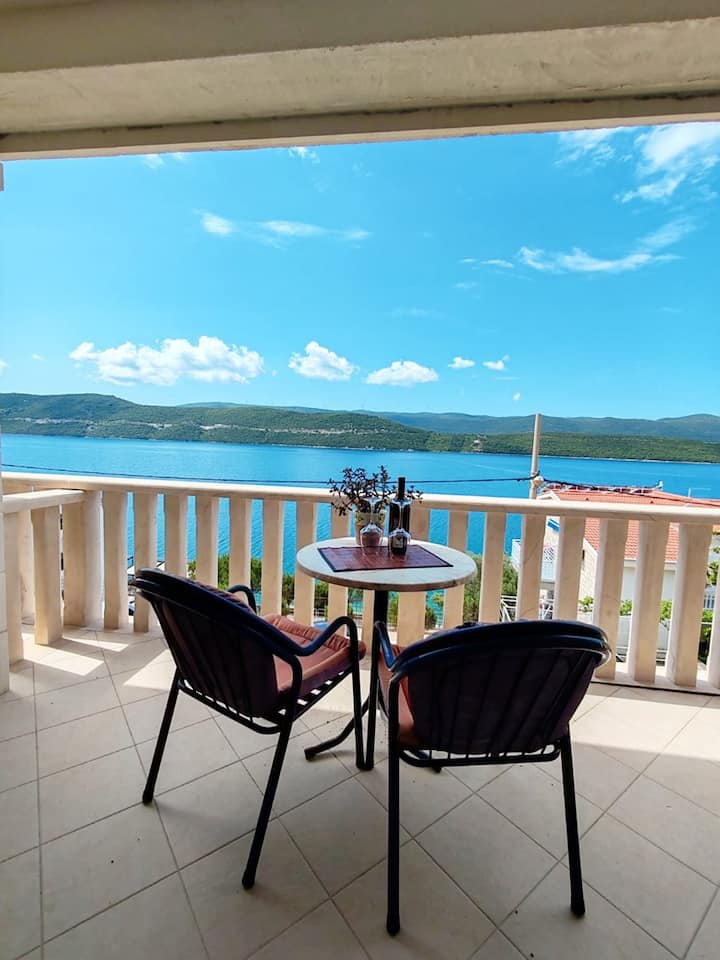 Villa Viento - 5 Apartment With Sea View - Neum