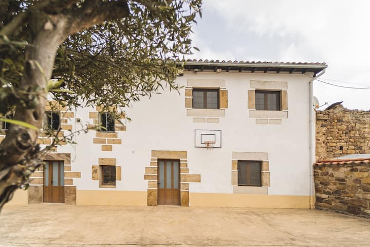 Amontes Rural - Aguilar de Campoo