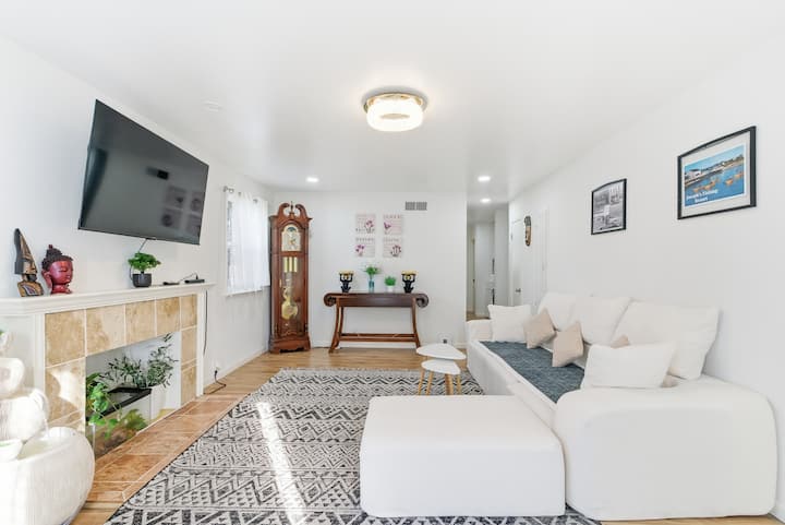 The Cozy Haven Retreat - Novato, CA