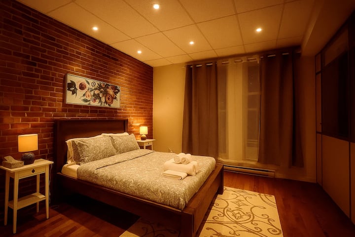 Downtown's Vip Spot For Big Groups & Nightlife Apt - Montréal, QC