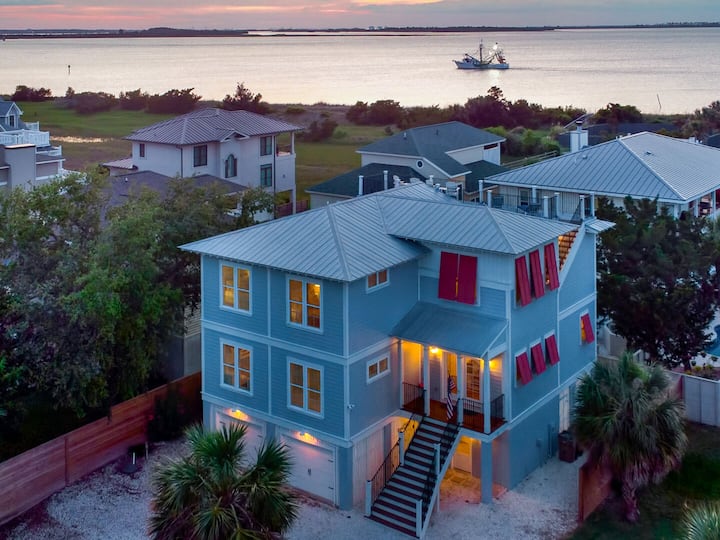 Large Beach View Tybee Home | Heated Pool Access - Tybee Island