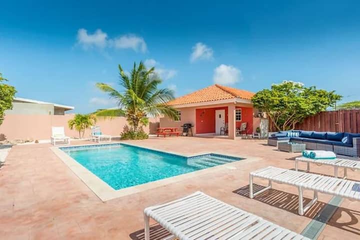 Larger Home With Pool, Close To Palm Beach - Aruba