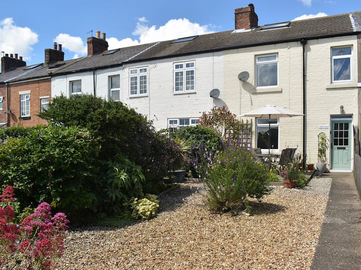 Pebble Cottage - Staithes