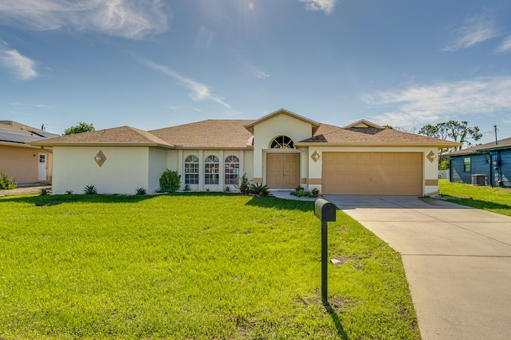 Port Charlotte Home ~ 3 Mi To Beach & Harbor! - Port Charlotte, FL