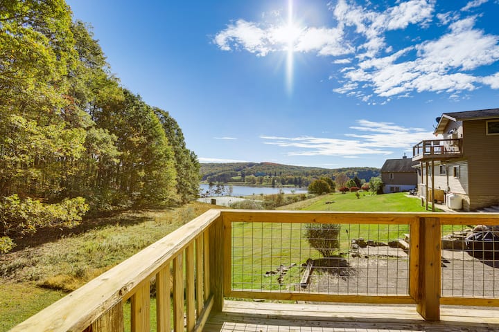 Walk To Alpine Lake: Terra Alta Cabin W/ Deck - Deep Creek Lake, MD