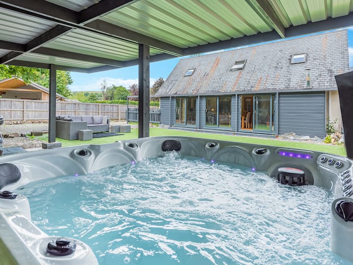 Ty Afon Jay - Llandeilo