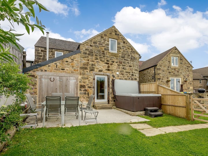 3 Bed In Crich (78717) - Belper
