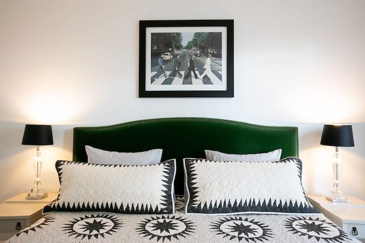 3br Fletcher Place | 5 Mins To Gainbridge & Icc - Indianapolis, IN