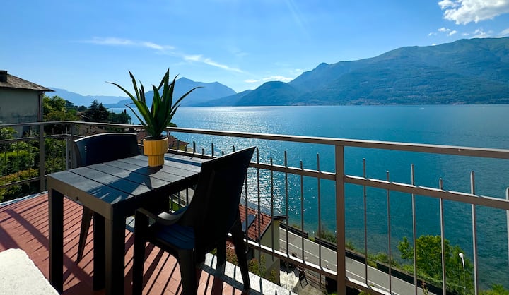 La Vista Sul Lago Di Como - Bellano
