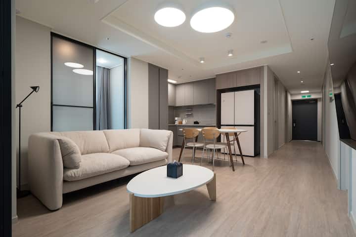 Spacious 6-person Room#newthreeroom#family#incheon - Incheon