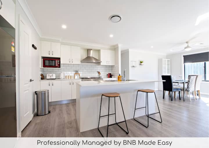 Magnolia Entertainer - Firepit, Pets Welcome - Dubbo